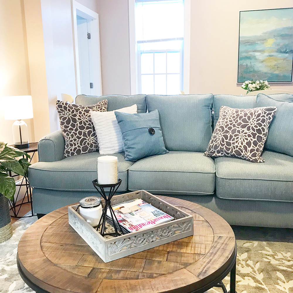 How To Decorate And Layout Furniture In A Small Open Concept Apartment How To Decorate And Layout Furniture In A Small Open Concept Apartment